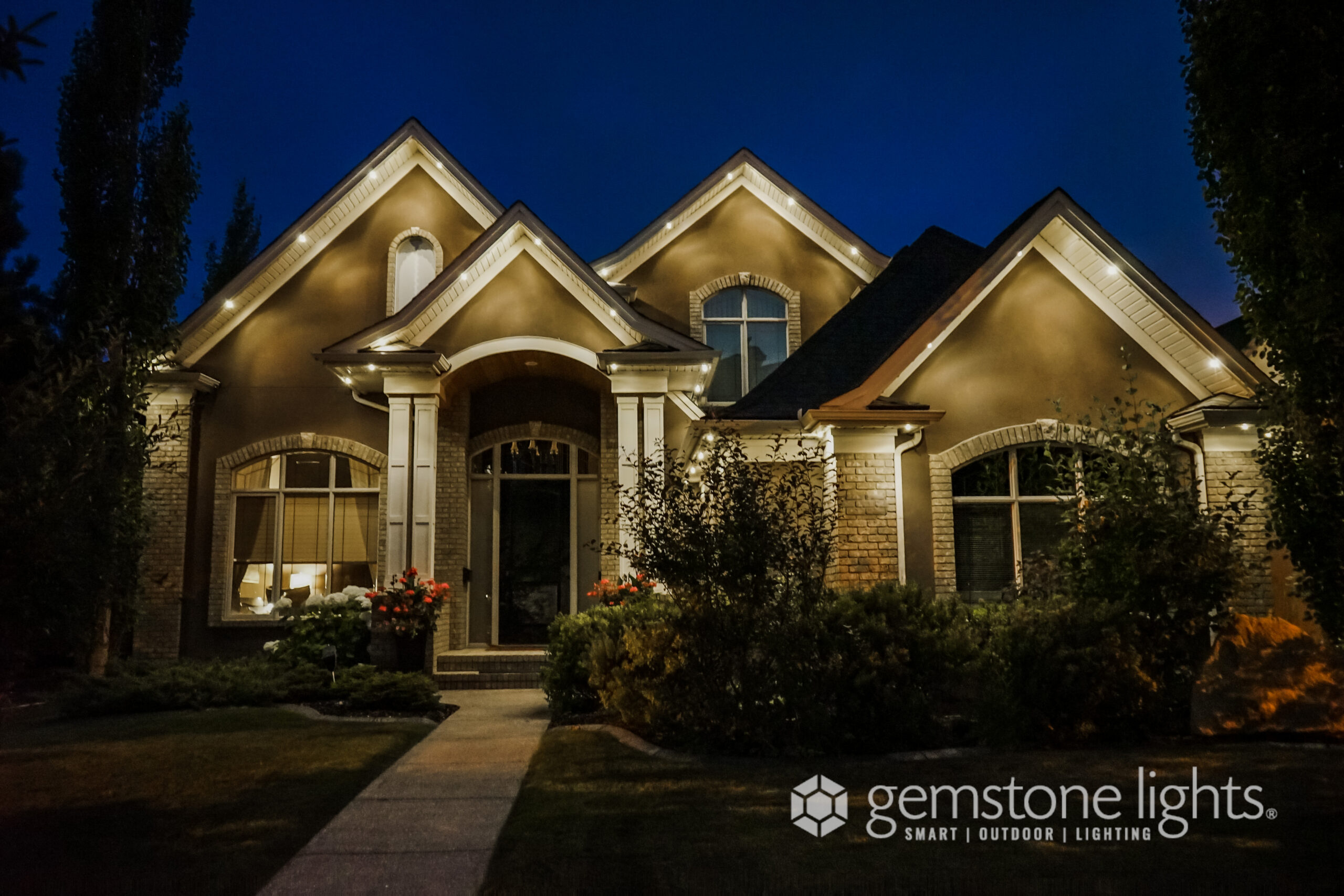 Outdoor Lighting Experts Phoenix AZ. We Design. You Shine!